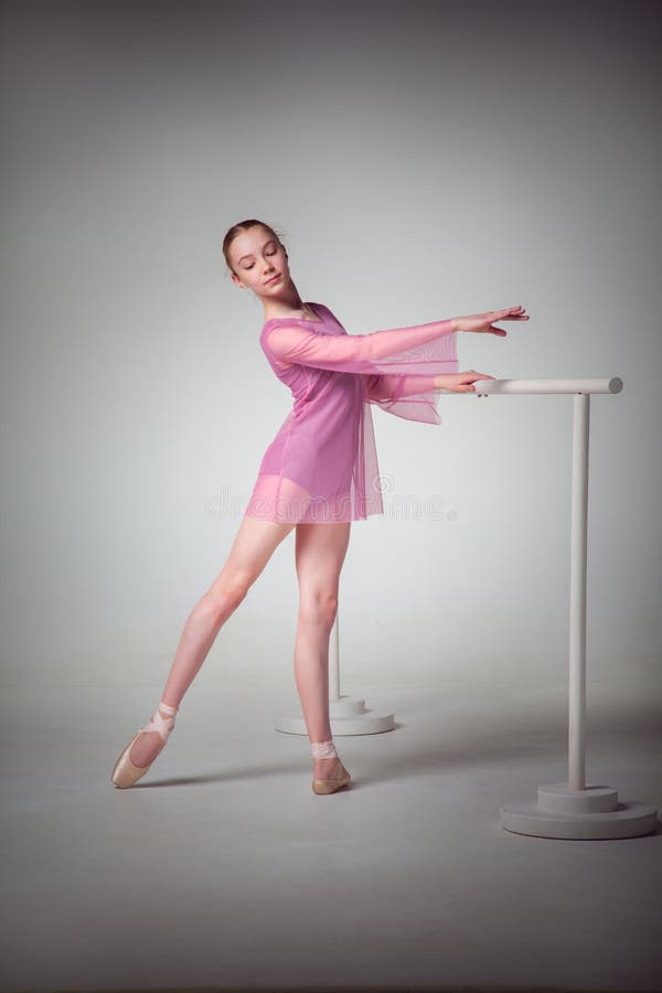 Flexible Young Ballerina Doing Vertical Split Stock Image - Image of ...