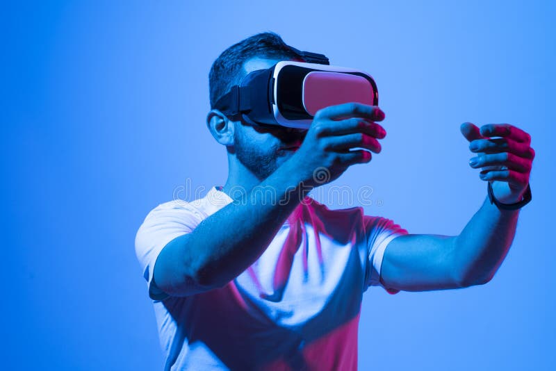 Young Bearded Man Using Virtual Reality Headset. VR, Future, Gadgets ...