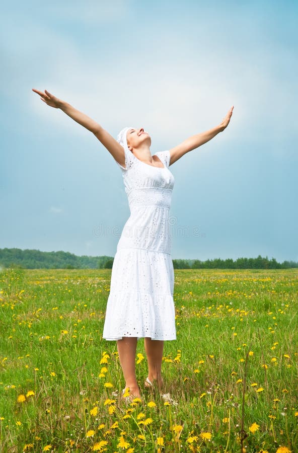Young Beautiful Woman on Field Stock Photo - Image of hair, fresh: 14354494