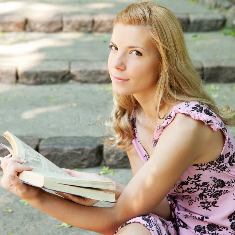 Young Beautiful Woman Reading in the Park Stock Photo - Image of pretty ...
