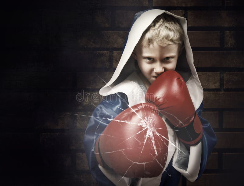 Boxer MMA Fighter Practice His Moves Stock Image - Image of portrait ...