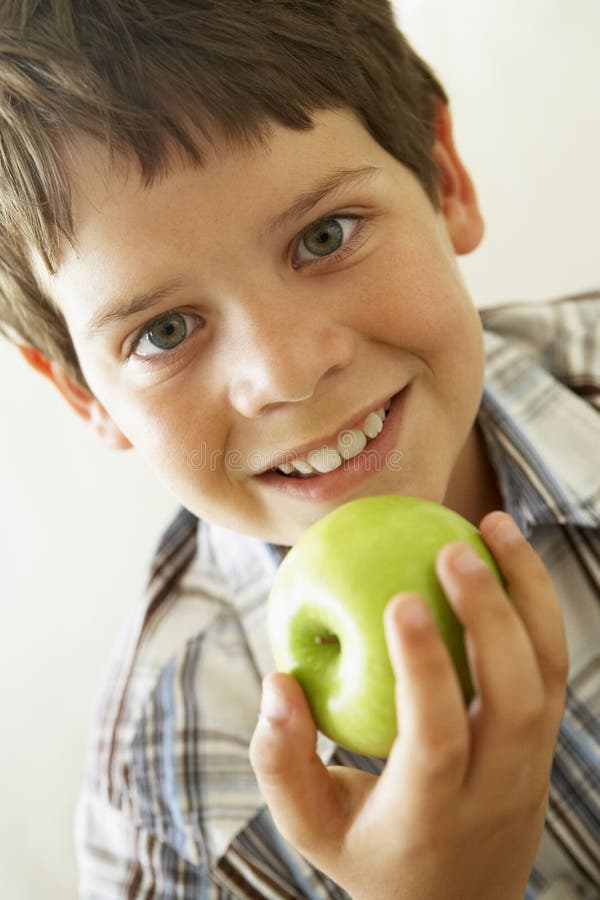 170+ Boy eating apple Free Stock Photos - StockFreeImages