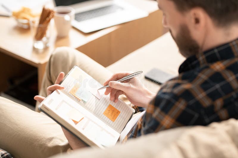 Making organization notes stock image. Image of page - 144839837