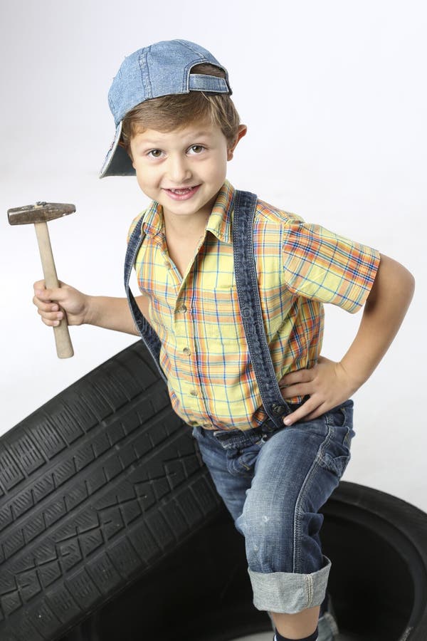 Young car mechanic stock photo. Image of smile, mechanic - 34259286