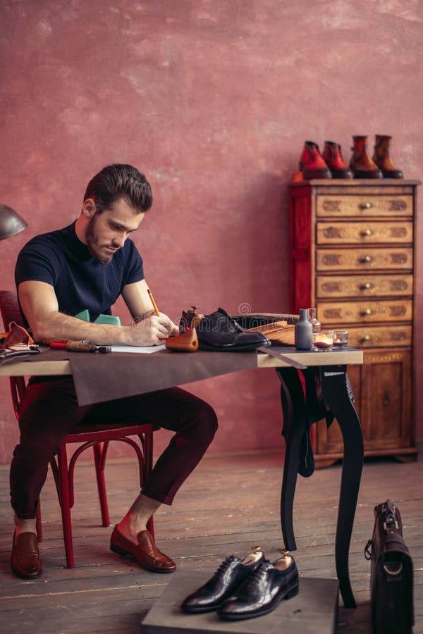 Young Creative Shoemaker Designing a New Stylish Model of Shoes Stock ...