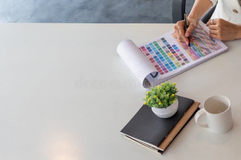 Young Designers are Choosing Color Schemes To Use in Their Ux Ui ...