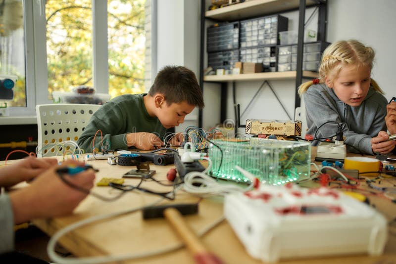 5,398 Engineering Kids Stock Photos - Free & Royalty-Free Stock Photos ...