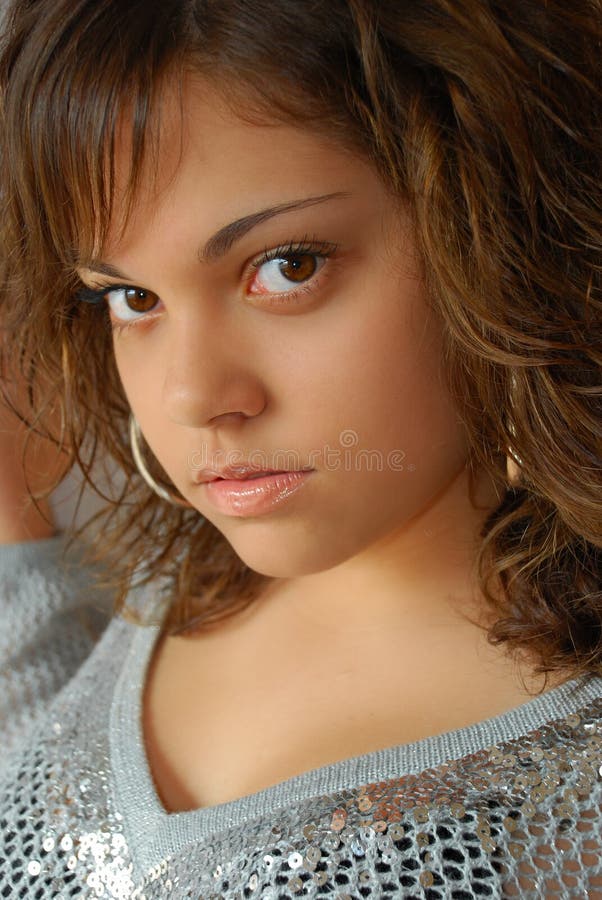 3,397,408 Young Girl Fashion Fashion Stock Photos - Free & Royalty-Free ...