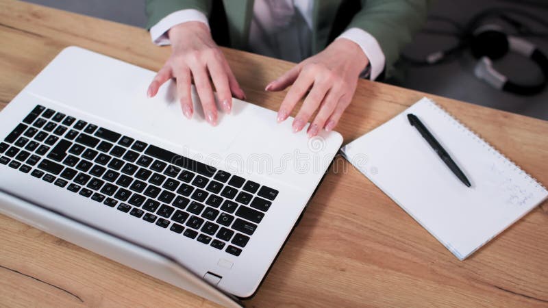 Young Female Worker Working at a Computer Typing on a Keyboard, Close ...