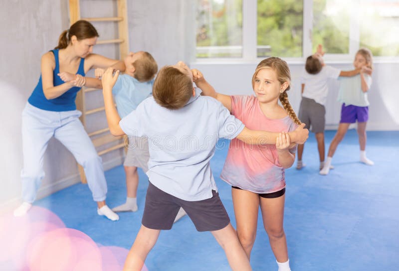 Perfecting Their Head Punch Stock Photo - Image of strength, male ... Perfecting Their Head Punch Stock Photo - Image of strength, male ...