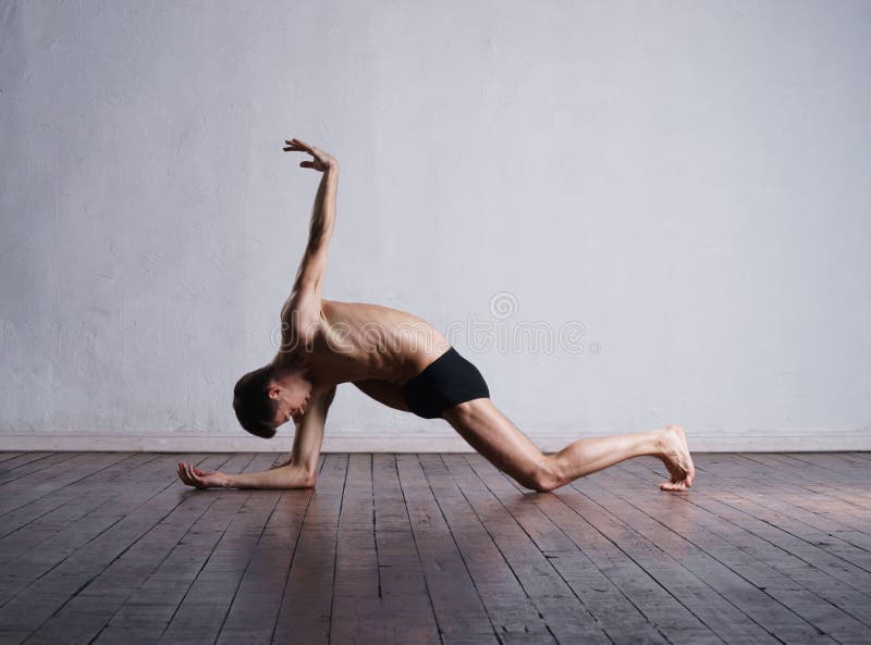 Young and Fit Modern Dancer Performing a Move Stock Image - Image of ...