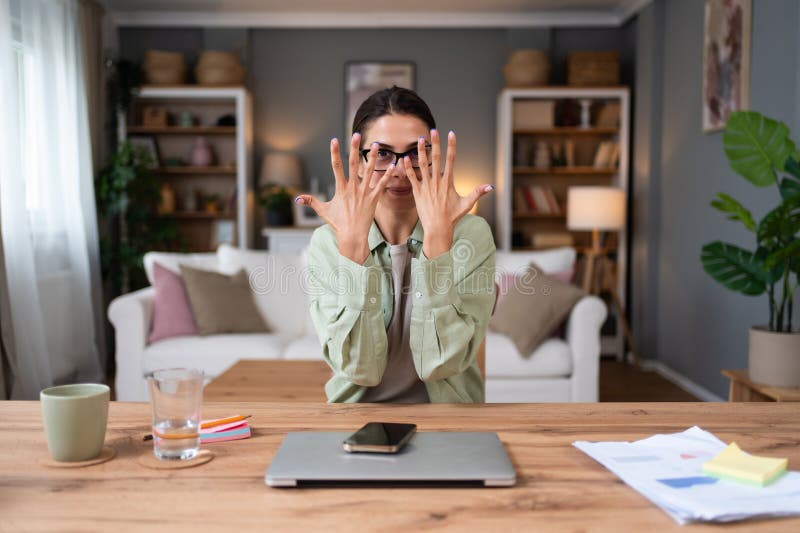 Young Freelance Businesswoman with Attention Difficulty Hyperactivity ...