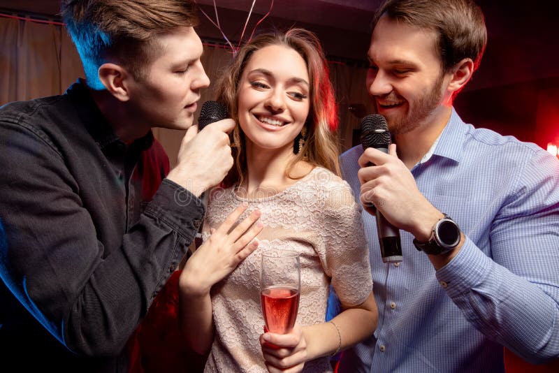 Young Friends In Karaoke Stock Image Image Of Concert 169012127
