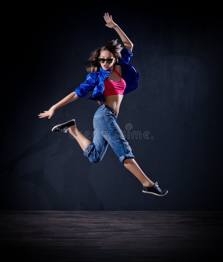 Girl Modern Dancer (normal Version) Stock Photo - Image of fitness ...