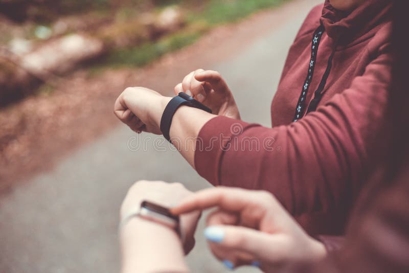 Smartwatch On Hand, Incoming Call On Screen Stock Photo - Image of ...