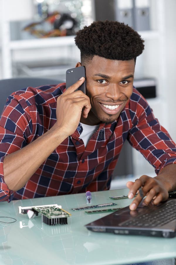 Man repairing his computer stock image. Image of pieces - 119531051