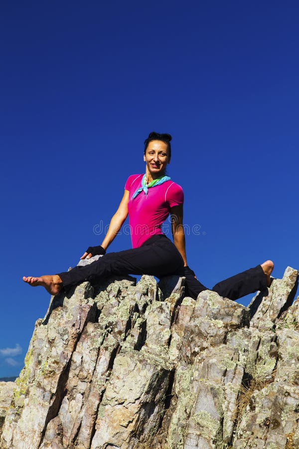 Young Lady Splits Position Rocks Stock Photos - Free & Royalty-Free ...
