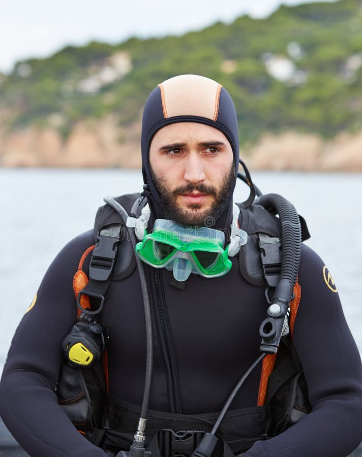 Young Man Getting Ready for Scuba Diving Stock Photo - Image of healthy ...