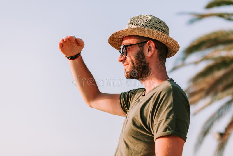 233 Bearded Palm Tree Stock Photos - Free & Royalty-Free Stock Photos ...