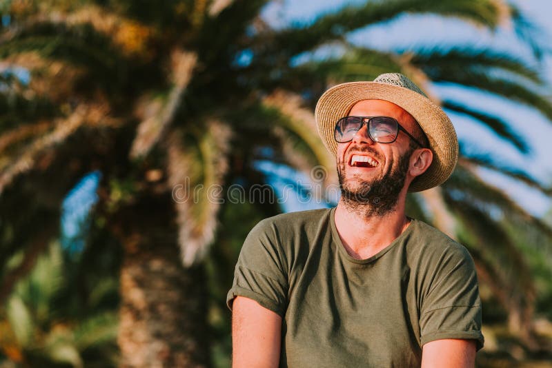 233 Bearded Palm Tree Stock Photos - Free & Royalty-Free Stock Photos ...