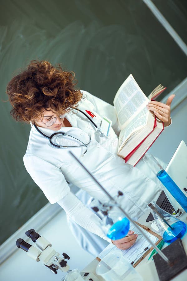 Young Medical Student Learning in Laboratory Stock Image - Image of ...