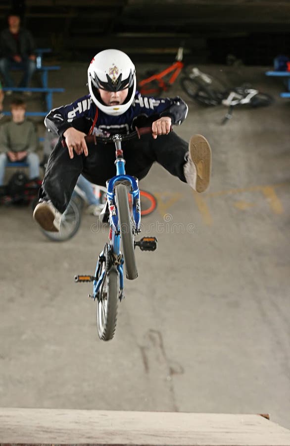 Young Mtb Rider Making Trick. Editorial Photography - Image of jump ...