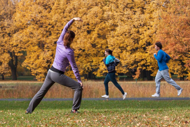 Young People Exercising In Park Stock Photos - Image: 34944733