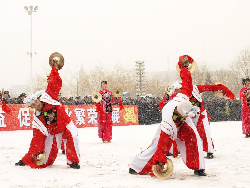 Perform Traditional Dance Yangge in the Snow Editorial Photography ...