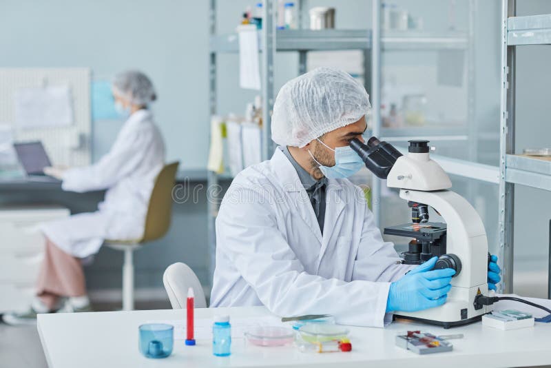 Scientist Working with Sample of Virus in the Lab Stock Photo - Image ...