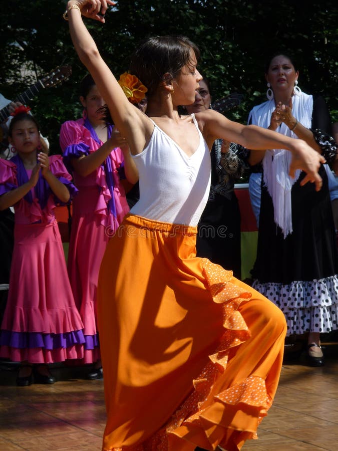 Young Spanish Dancer editorial photography. Image of bethesda - 14731592