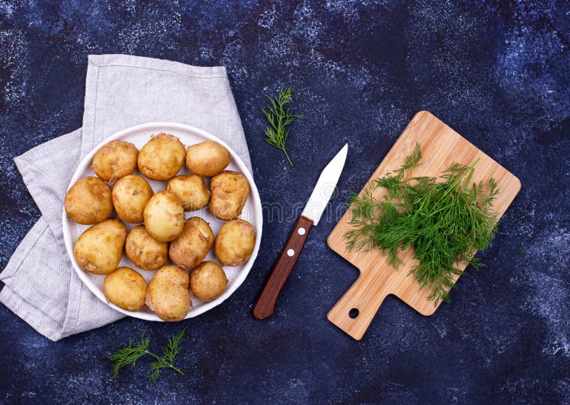 Young Uncooked Fresh Potato and Dill Stock Image - Image of nature ...
