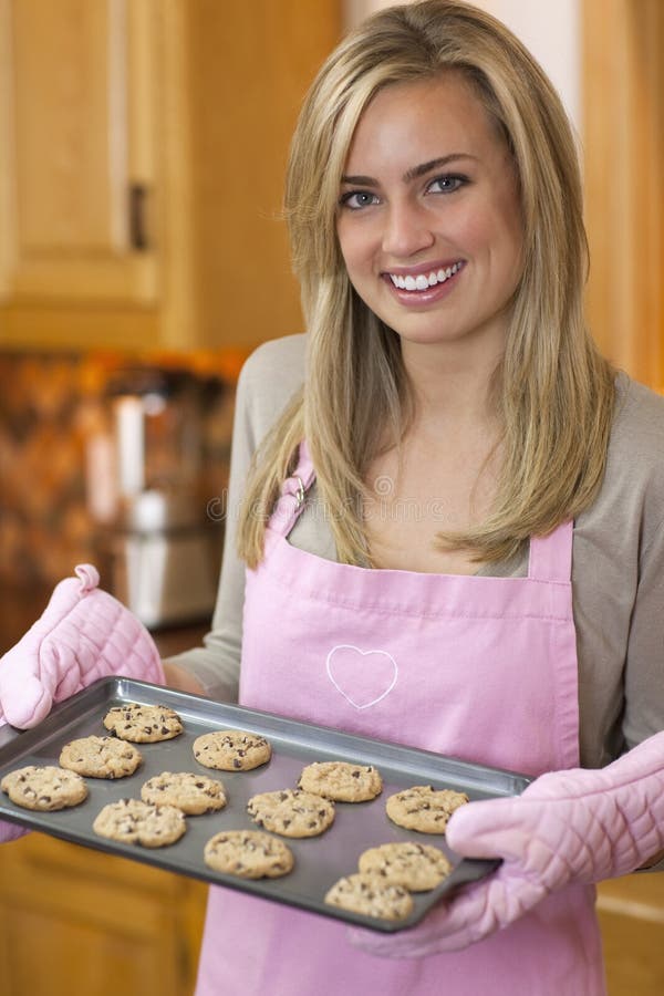 Young Woman Baking Chocolate Chip Cookies Stock Photo - Image of ...