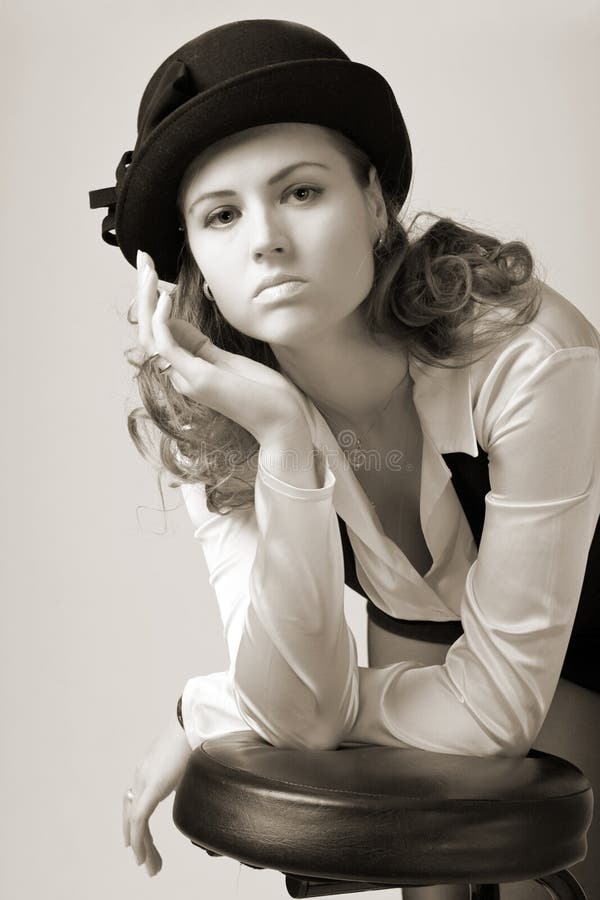 Young woman in bonnet stock image. Image of glamour, model - 5173747