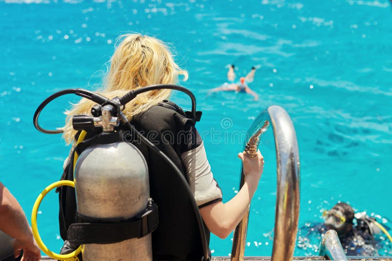 Woman Diver and Sea Fan stock image. Image of ocean, exploration - 5050905