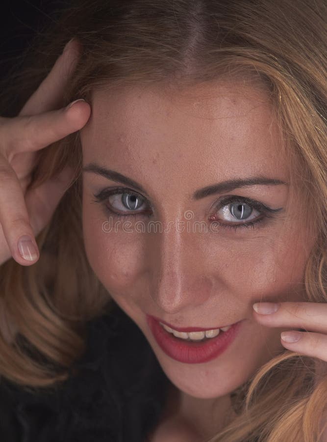 Young Woman with Expressive Eyes Stock Image - Image of expressive ...