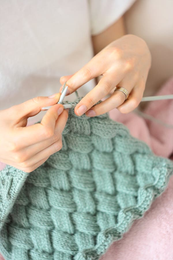 Young woman knitting stock image. Image of color, fashion - 47457025