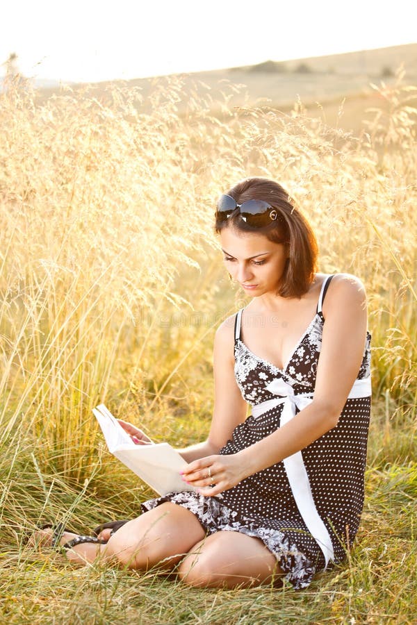 Young woman read book stock photo. Image of caucasian - 25876754