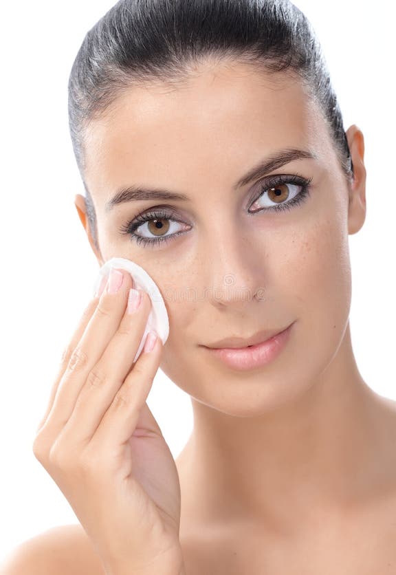 Young Woman Removing Makeup Stock Image - Image of 2025, european: 26973911