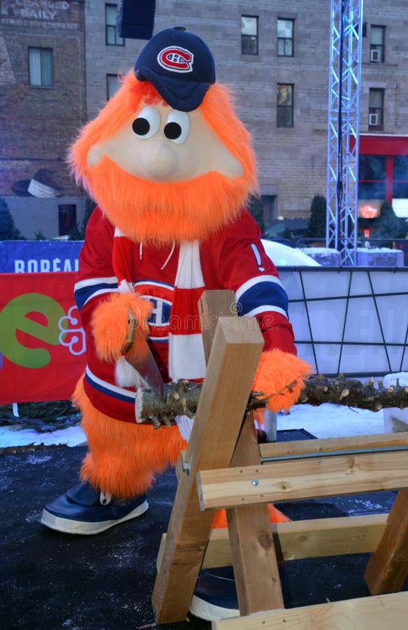 ¡Youppi! fotografía editorial. Imagen de juego, ataque - 83827417