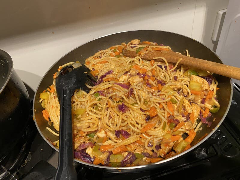 Yummy Spaghetti with Full of Vegetables and Chicken Stock Image - Image ...