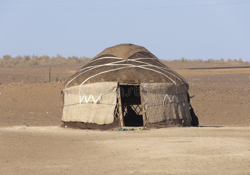 Yurt in Kyzyl desert stock photo. Image of uzbekistan - 26864540