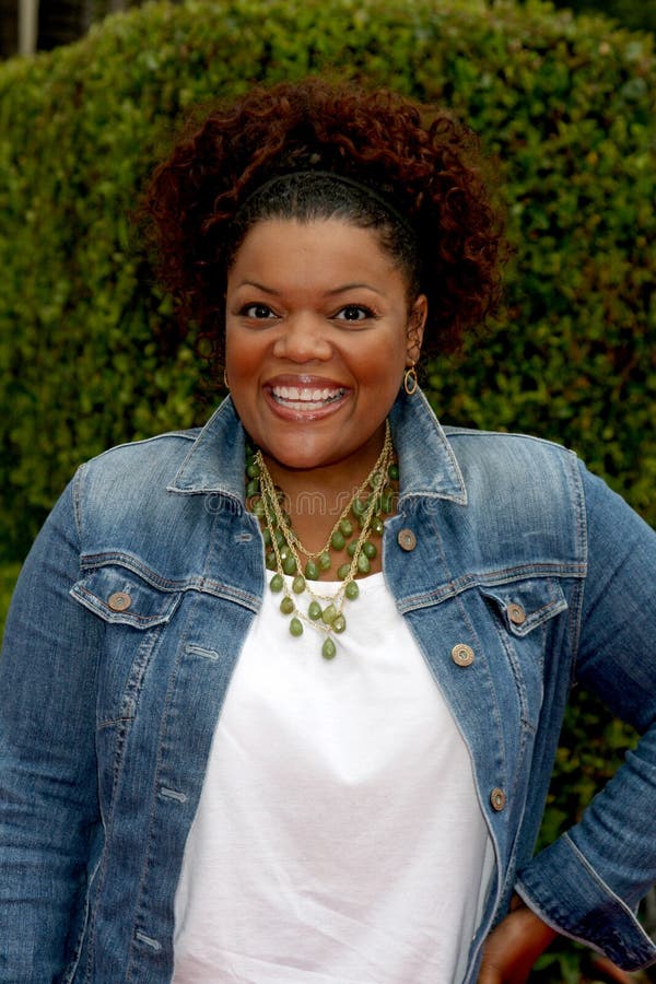 Yvette Nicole Brown editorial photo. Image of theater - 20752351