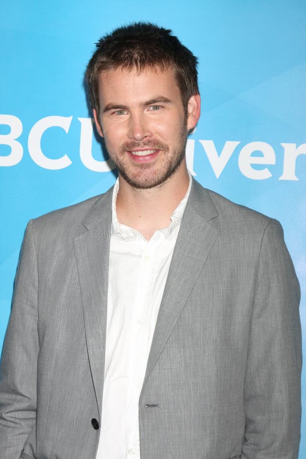 Zach Cregger 编辑类库存图片. 图片 包括有 新闻, 扎克, 到达的, 小山, 安赫莱斯, 贝弗利 - 26286679