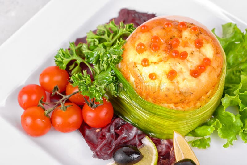 Zalm Met Omelet En Philadelphia Kaas Stock Foto - Image of voeding ...