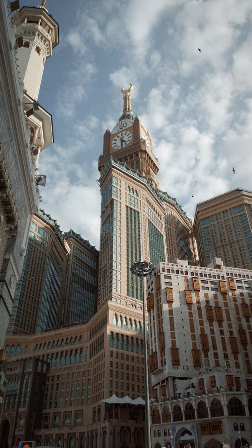 Zam Zam Tower in Mecca Haram Stock Image - Image of building, blue ...