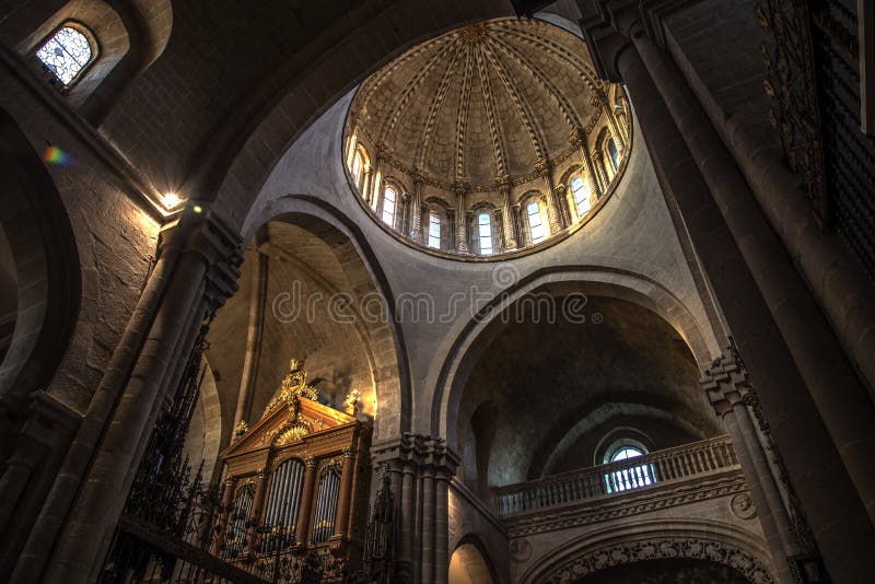 Zamora, interior cathedral stock photo. Image of crossings - 60012848