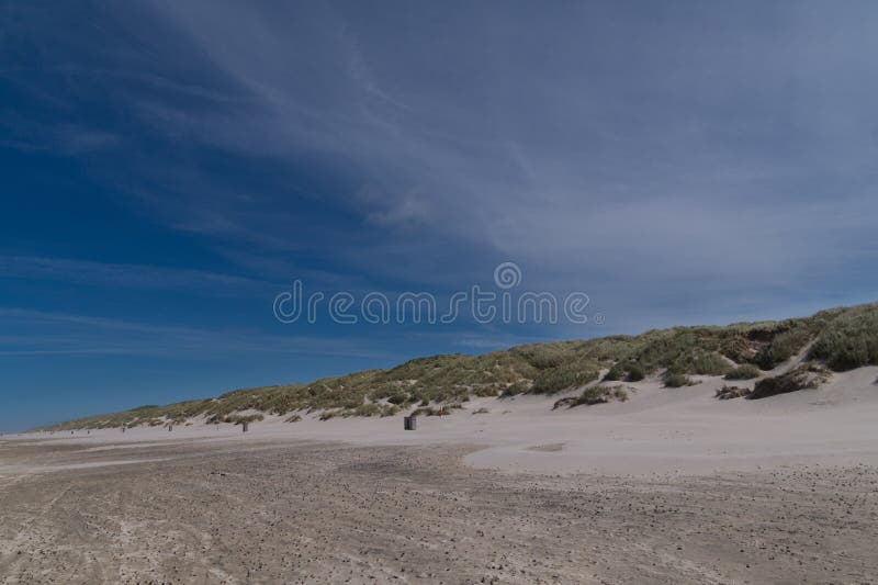 Zandstrand Met Duinen, Blokhus, Denemarken Stock Afbeelding - Image of ...