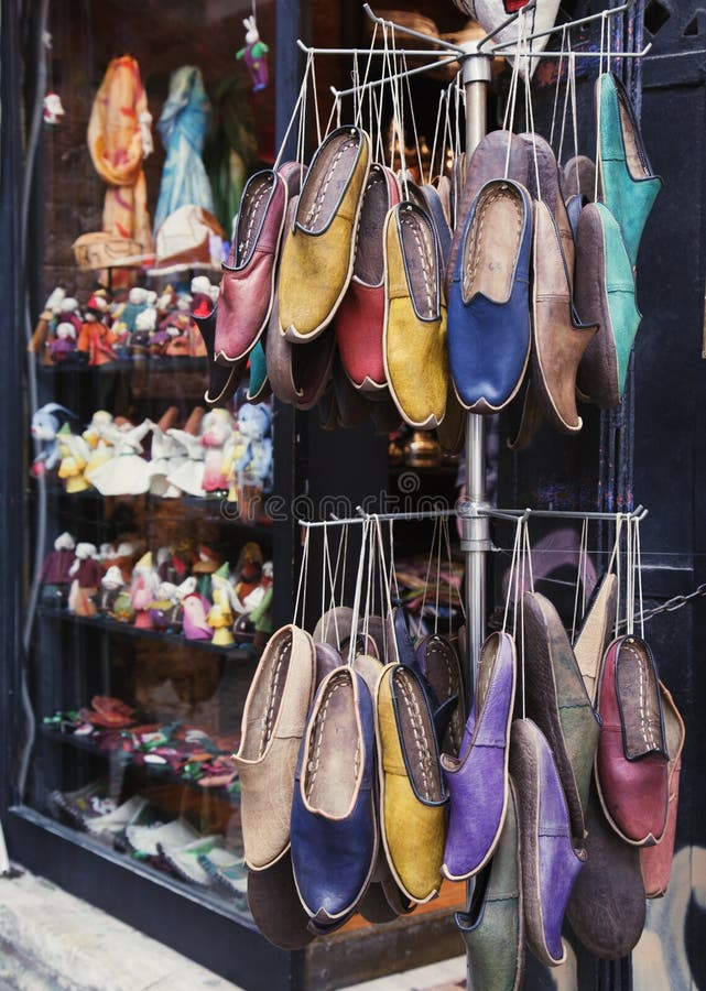 Zapatos Turcos Tradicionales Imagen de archivo - Imagen de estambul ...