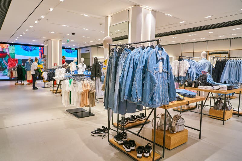 Zara imagen de archivo editorial. Imagen de almacén - 105103179