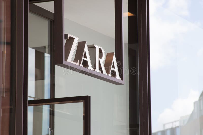 The Zara Logo in Exeter, Devon in the UK Editorial Image - Image of ...
